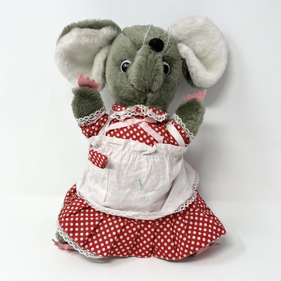 Radio Shack | Wall Decor | Vintage Radio Shack Plush Mouse Radio Made ...